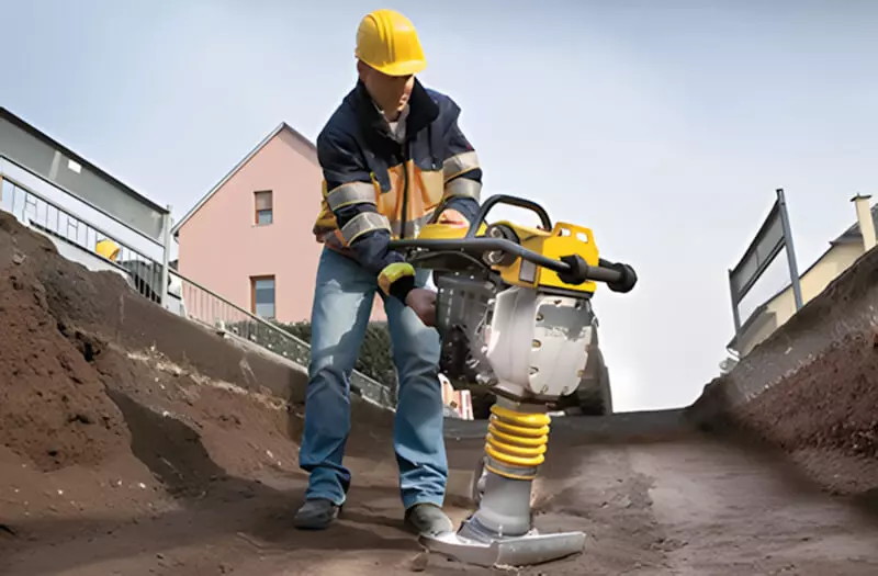 jumping jack compactor: what is it and how to use - BISON machinery